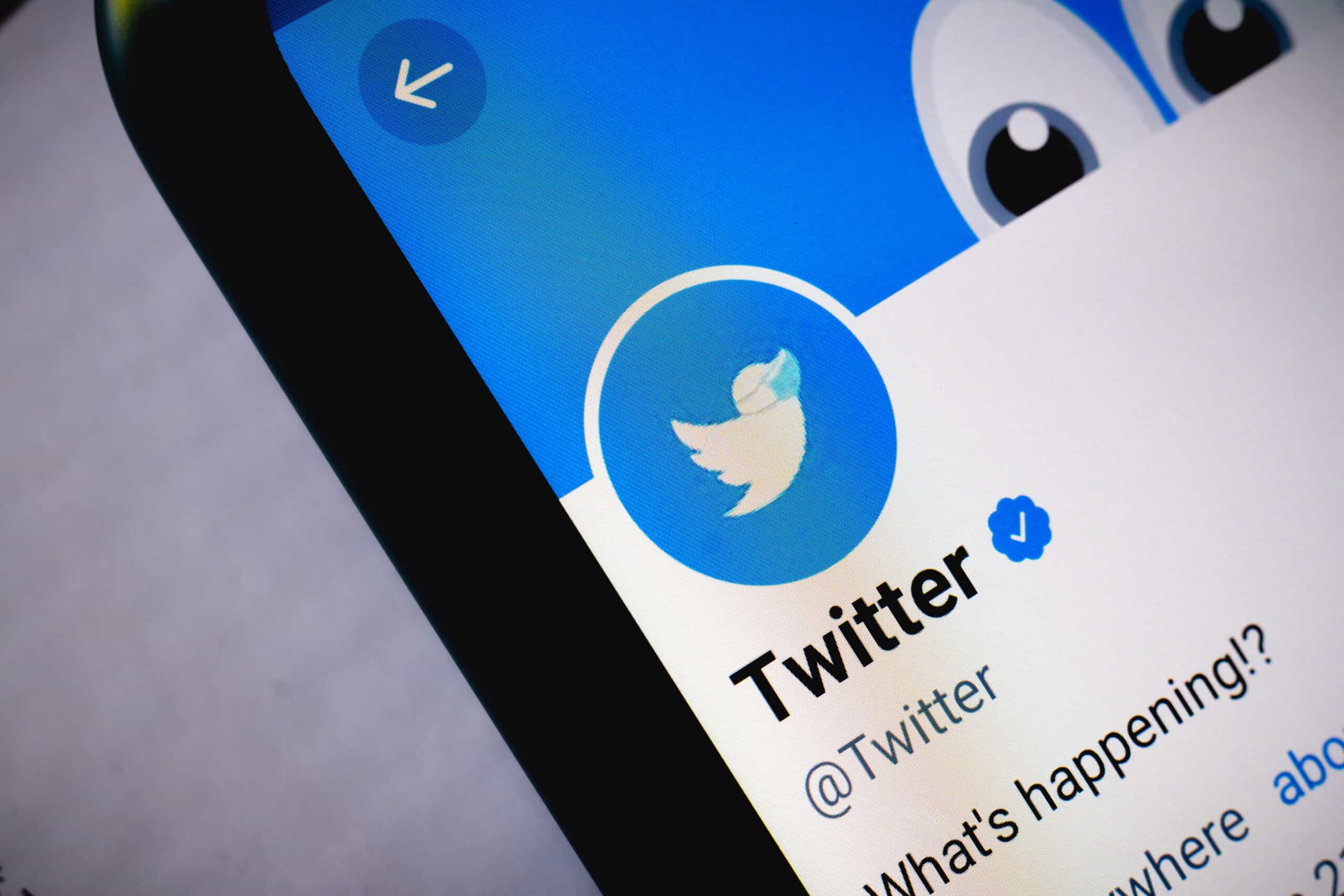 Know How To Hide Likes On Twitter - Tweet Tabs