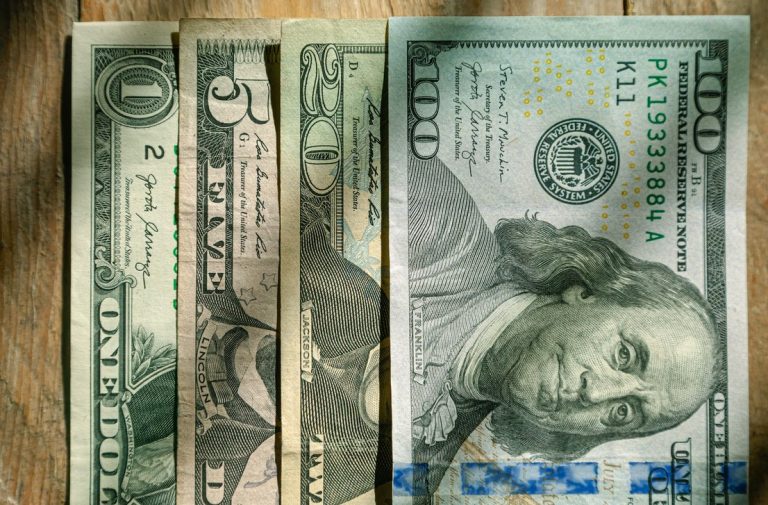 Step-by-Step Guide: How to Transfer Money Between Banks Efficiently ...